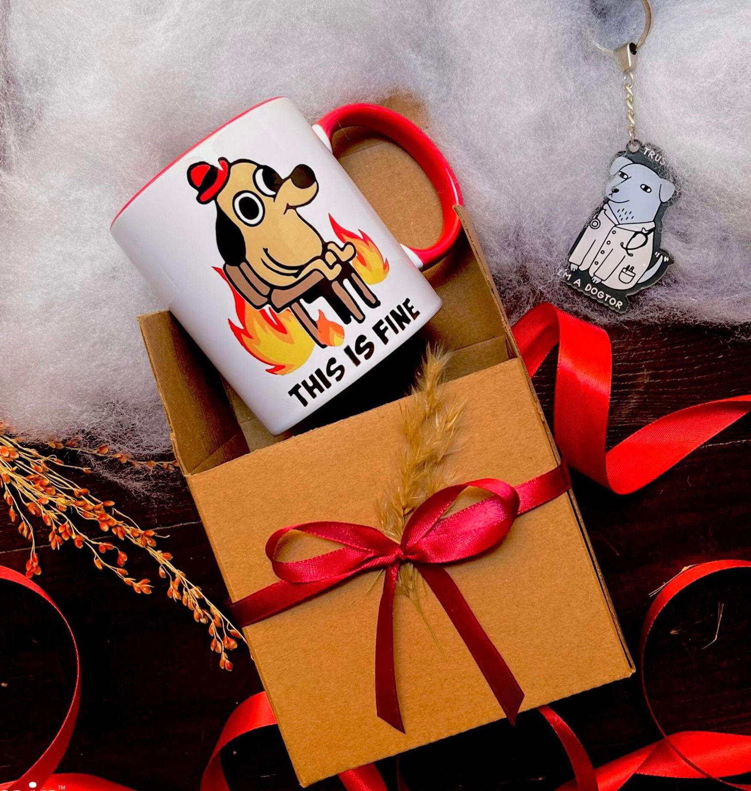 MUG & KEYCHAIN [PACKAGE]